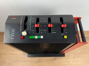 The History of EMT and Plate Reverb - WikiAudio